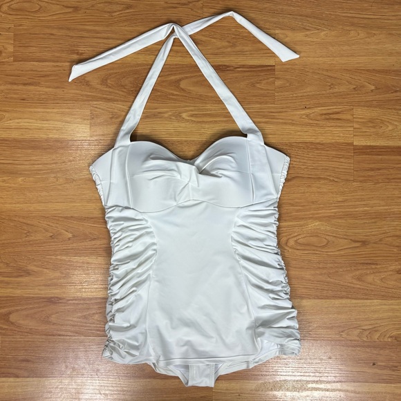 Unique Vintage | Swim | Unique Vintage Retro Style Ruched Skirted One ...